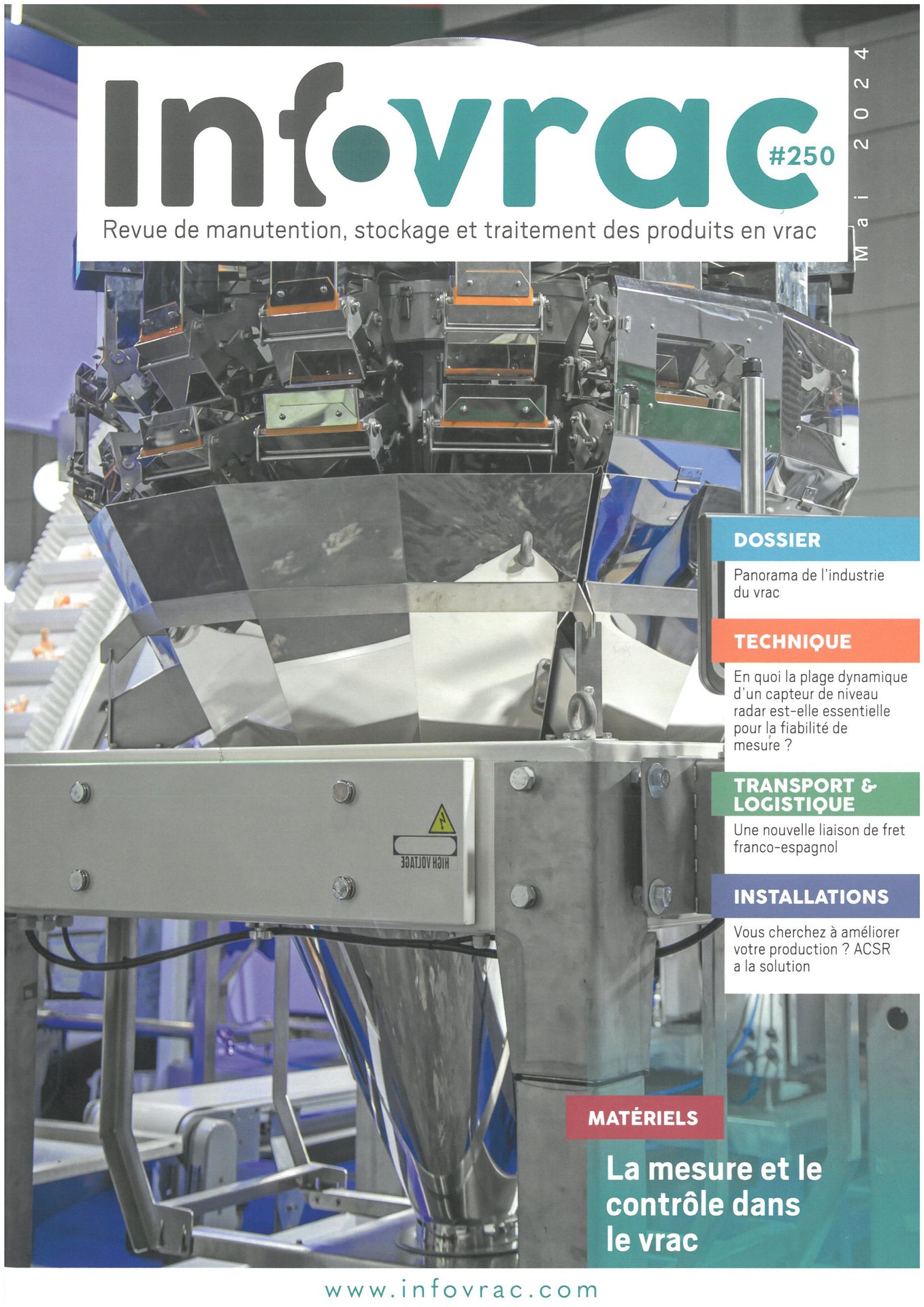 Infovrac #250 - L'équipe de Cetec avec le robot UMax - Cetec Industrie